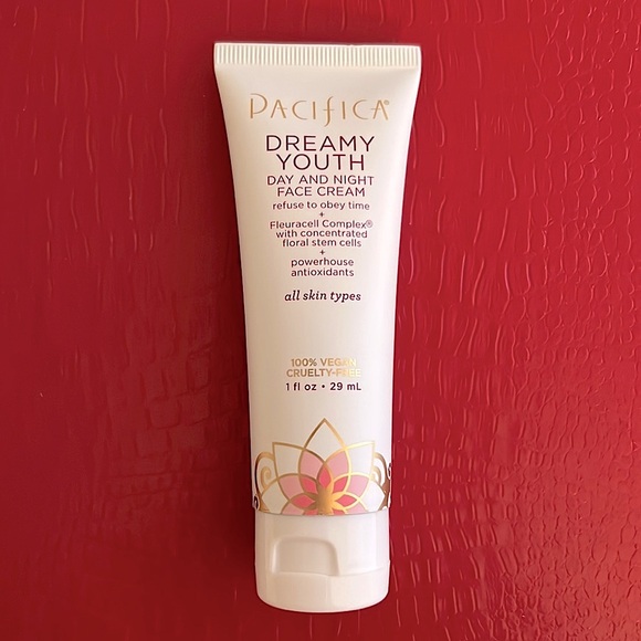 Pacifica | Skincare | Pacifica Dreamy Youth Day And Night Cream Travel ...